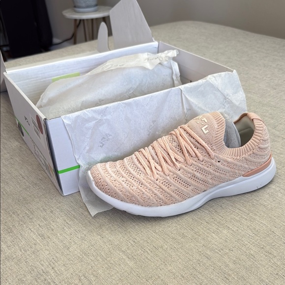 APL | Shoes | New Apl Pink Sneakers With Streamlined Design And Knit ...